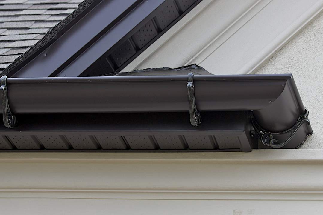 Roussel Eavestrough - Eavestrough, Siding, Copper Eavestrough