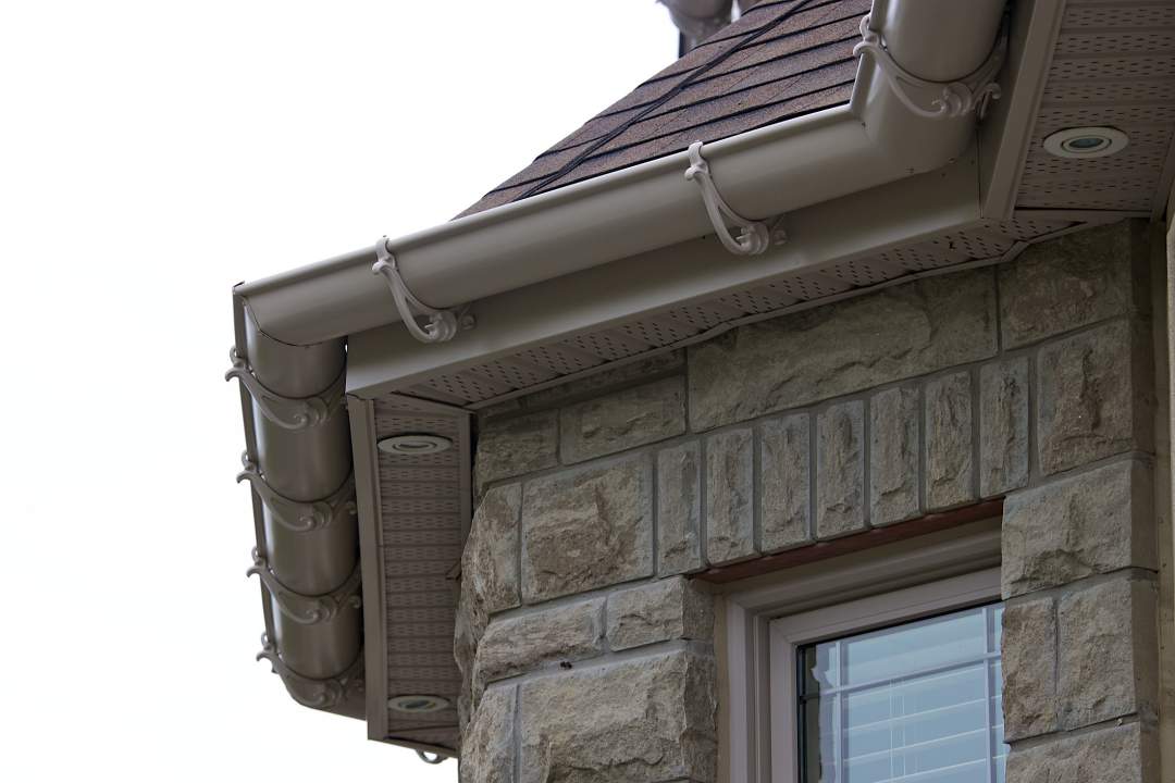 Roussel Eavestrough - Eavestrough, Siding, Copper Eavestrough